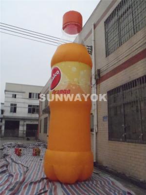 China Modelo inflável da propaganda da garrafa do suco de fruto/garrafa amarela inflável gigante Oxford da exposição à venda