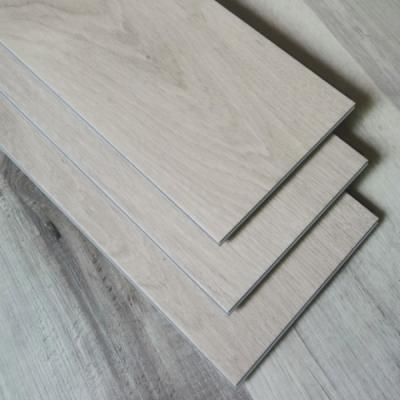 Cina 0.3mm Wear layer Luxury Vinyl Plank Flooring in colore semplice per il sistema Unilin Click in vendita