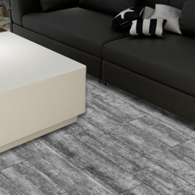 Cina 6'x36'/ 7'x48'/ 7.2'x48' / 9'x48'/12'x24' Click Lock Rigid Spc Flooring Vietnam Piastrelle di plastica in vendita
