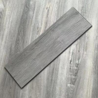 Cina Pavimenti SPC di design moderno con texture di superficie in legno in rilievo e salute ambientale in vendita