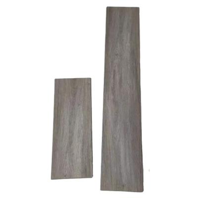 Cina Pavimenti in vinile SPC autoadesivi per interni in stile di design moderno con sistema di blocco in vendita