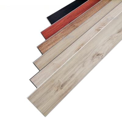 Cina Moderno design 0,3 mm Strato resistente all'usura SPC Pavimenti in vinile rigido per ufficio ospedaliero in vendita