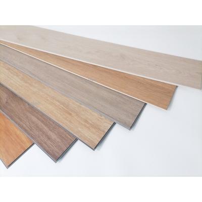 China UV-coating Anti-slip PVC SPC bus vinyl vloerplanken voor thuis keuken badkamer kantoor Te koop