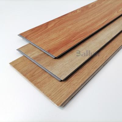 China 2mm-6.5mm espessura SPC Core rígido de madeira sólida piso interior para estilo de design moderno à venda