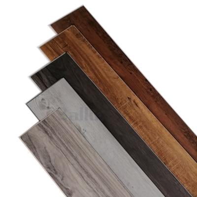 Cina Infissi impermeabili 4mm 5mm 6mm PVC SPC RVP LVT LVP Vinyl Plank con IXPE Underlayment in vendita