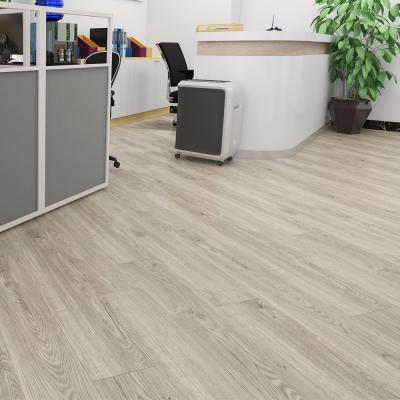 China 25 anos de vida útil residencial Alibaba Top recomendar PVC pedra pó piso LVP Planck à venda