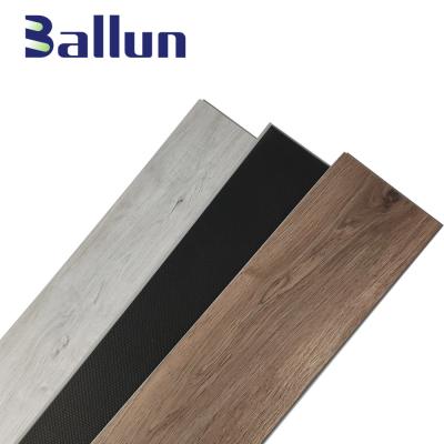 China 5.5mm Unilin Clique Planca de madeira LVP SPC piso com 0.3mm camada de desgaste de Zhejiang à venda