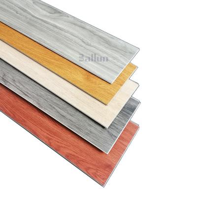 Cina Appartamento PVC Eco-friendly SPC Luxury Vinyl Plank Stone Composite Termite Proof Flooring in vendita