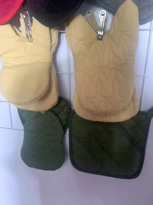 Cina Cucina su ordinazione che cucina cotone puro professionale nero che cucina Oven Mitt divertente in vendita