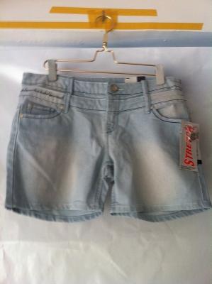 China breve caliente del calça del dril de algodón de Estoque del atacado del por del venda de los vaqueros del cortocircuito de las bragas del dril de algodón de 15.000 muchachas de las PC en venta
