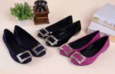 China Las ventas calientes 2014 zapatos de la moda de la señora de la oficina del cuero auténtico con el diamante artificial abrochan en venta