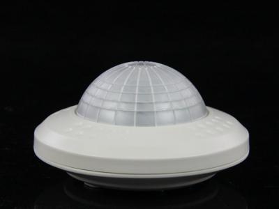 Cina Sensore del movimento del soffitto del sensore della parete della plastica IP44 PIR con la paraluce in vendita