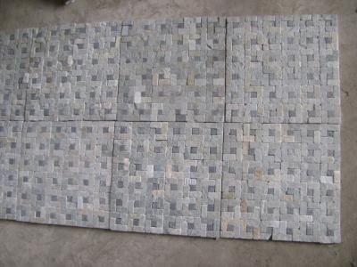 Chine L'ardoise en pierre naturelle de noir de mosaïque a mélangé la mosaïque jaune de la quartzite P014 pour la décoration de mur à vendre