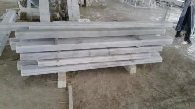 Chine Socle de marbre blanc bas de marbre de la Chine Carrare de base de balustre de Guangxi de balustrades en pierre à vendre