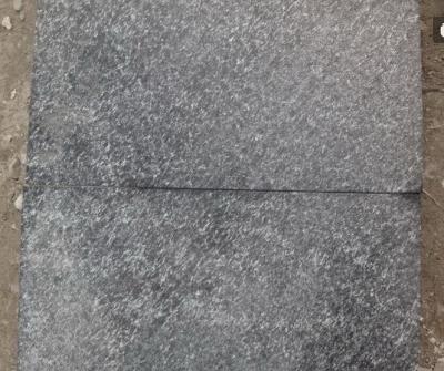 China La pared negra de la cuarcita del revestimiento de la pared de la cuarcita teja el revestimiento de piedra natural en venta