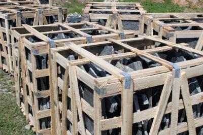 China Black Quartzite Random Flagstone,Irregular Flagstone,Flagstone Walkway,Crazy Stone for sale