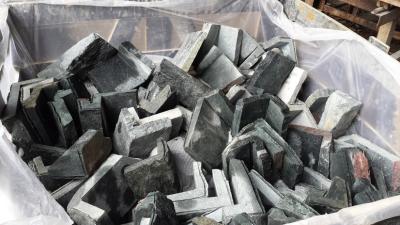 China Black Quartzite Tiles Natural Quartzite Stone Wall Cladding Quartzite L Corner Stone for sale