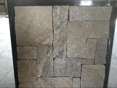 Chine Tuiles naturelles de granit de granit de dalle de revêtement jaune de mur pour la décoration L pierre angulaire de mur à vendre