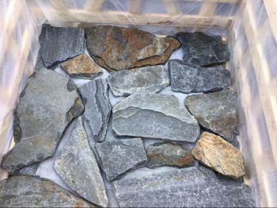 China Little Tumbled Blue Quartzite Random Flagstone Irregular Flagstone Crazy Stone Flagstone Walkway for sale