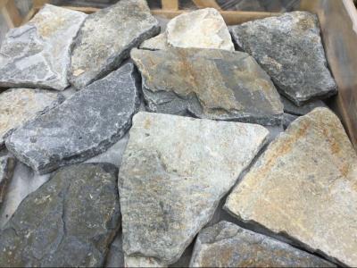 China Little Tumbled Blue Quartzite Random Flagstone Irregular Flagstone Crazy Stone Flagstone Walkway for sale