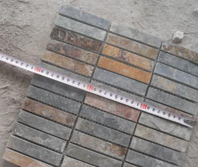 China Naturstein-Mosaik-Muster-deckt rostige Schiefer-Mosaik-Wand Mehrfarbenschiefer-Mosaikfußboden-Fliesen mit Ziegeln zu verkaufen