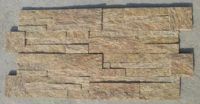 Chine Le granit jaune S a coupé le revêtement en pierre, panneau naturel de pierre de 18x35 S, placage en pierre mince de vrai granit à vendre