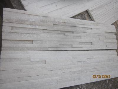 Chine Revêtement blanc de pierre de forme de cascade de quartzite de neige, placage extérieur de pierre de quartzite, panneau de mur d'intérieur à vendre