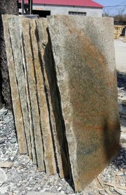 Chine Chapeaux rustiques de mur de quartzite, pierre naturelle de dessus de mur, chapeaux de colonne, chapeaux de pilier, pierre rustique supérieure de pilier à vendre
