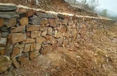China Multicolor Slate Retaining Wall Stone,Rusty Slate Garden Stone,Random Rustic Slate Stone,Landscaping Stone for sale
