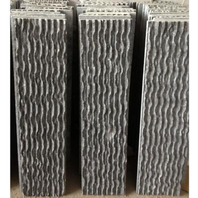 Chine Panneau de mur de forme de cascade d'onyx, pierre de marbre noire de mur de soutènement de cascade, panneau en pierre de marbre extérieur à vendre