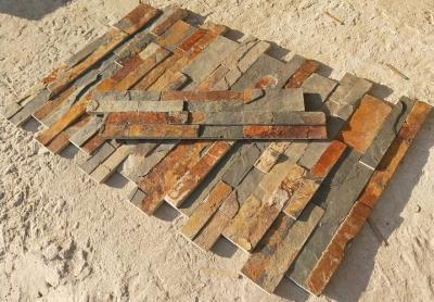 China Rostiger Schiefer Ledgestone, aufgeteilter Gesichts-Schiefer-dünnes Steinfurnier-blatt, Mehrfarbenschiefer-Zclad Staplungsstein, Steinumhüllung Chinas zu verkaufen