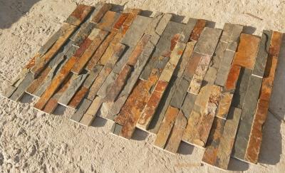 China Rostiger Schiefer Ledgestone, aufgeteilter Gesichts-Schiefer-dünnes Steinfurnier-blatt, Mehrfarbenschiefer-Zclad Staplungsstein, Steinumhüllung Chinas zu verkaufen