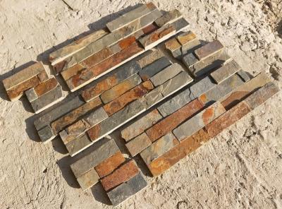 China Rostiger Schiefer Ledgestone, aufgeteilter Gesichts-Schiefer-dünnes Steinfurnier-blatt, Mehrfarbenschiefer-Zclad Staplungsstein, Steinumhüllung Chinas zu verkaufen