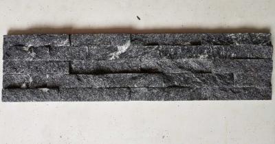 Chine Pierre noire de culture de galaxie, revêtement de pierre de granit de la Chine, pierre empilée par Zclad naturelle, panneaux noirs de placage de pierre de granit à vendre