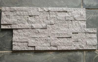 Chine Pierre grise de culture du granit G654, panneaux de registre de granit de gris argenté, panneaux de pierre de granit de la Chine, pierre empilée par Zclad naturelle à vendre