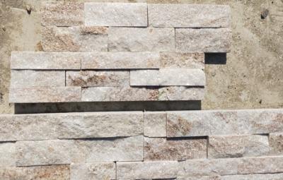 Chine Panneaux blancs comme le lait de pierre de quartzite, revêtement en pierre blanc en ivoire de Sclad 18x35cm, pierre empilée par blanc crème, placage en pierre blanc à vendre