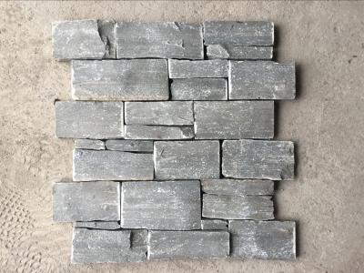Chine L'ardoise grise Zclad a empilé le fil d'acier soutenu en pierre, revêtement divisé de pierre d'ardoise, panneaux de mur en pierre extérieurs, Vene en pierre naturel à vendre