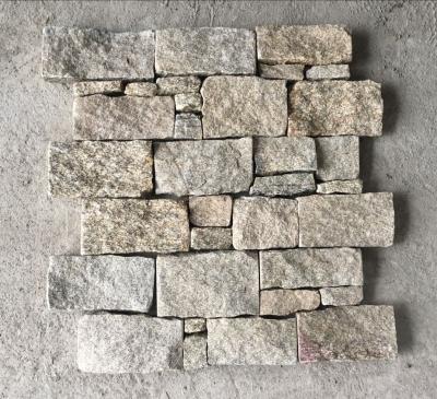 Chine Les panneaux jaunes de pierre de Zclad de granit ont soutenu le fil d'acier, revêtement de pierre de granit de la Chine, placage en pierre fort, culture naturelle Sto à vendre