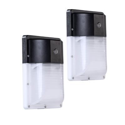 China 5000K IP65 Luz de parede LED 1600LM Área de segurança exterior Luz 13W à venda