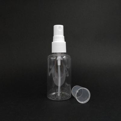 Cina Bottiglie di spray di plastica in PET classiche rotonde superficie liscia diverse capacità per l'uso quotidiano in vendita