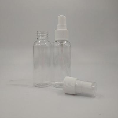 China Botella de pulverización de plástico PET transparente clásica para uso diario en varios tamaños en venta