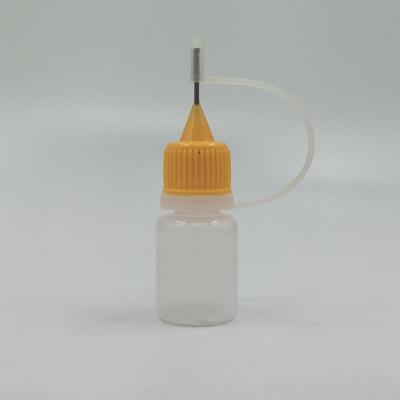 China Customized Plastic Screw Top Bottles for Leak-proof and Space-saving Storage for sale