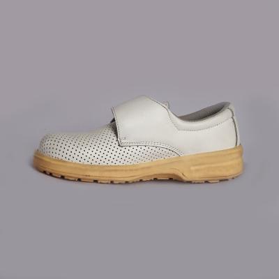 Cina Unisex resistente all'olio Lace Up Low Cut Scarpe di sicurezza Bianco Colore Superiore Griglia di cuoio Pu Occhiali metallici in vendita