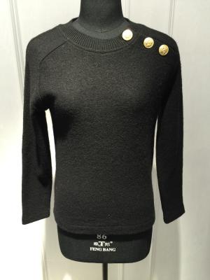 Cina Maglioni lunghi del pullover delle signore del collo di squadra della manica con i bottoni dell'oro sulla spalla in vendita