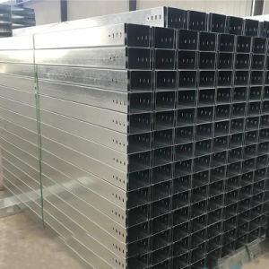 China Lange 2m 6m of volgens de eisen warm gedompelde gegalvaniseerde grote span kanaal kabelbak 100x200mm Te koop