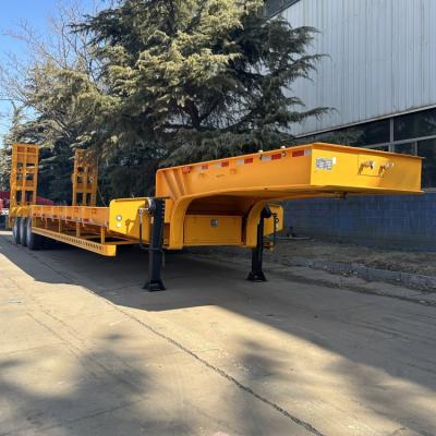 Cina CIMC 3 Axle Low Bed Truck 60 Ton Low Loader Semi Trailer da vendere in vendita