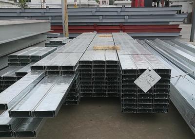 中国 高性能材料が付いているISOによって証明されるプレハブの鉄骨構造の建物 販売のため