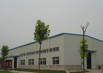 Cina Struttura di montaggio veloce del metallo isolata calore leggero del magazzino della struttura d'acciaio in vendita
