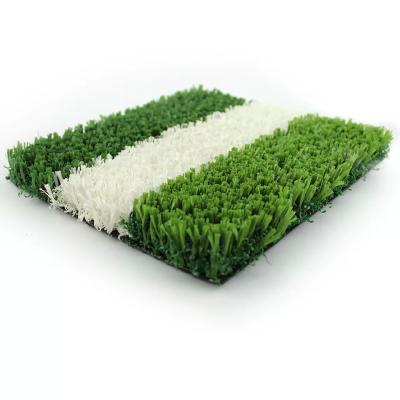 Cina PE resistente UV artificiale pp dell'erba 30mm di calcio di m. Shape 25mm in vendita