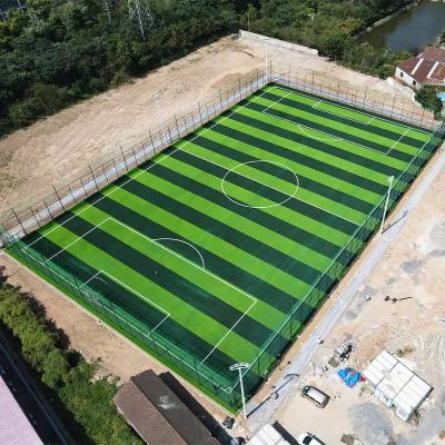 Cina Verde artificiale del giacimento del PE dell'erba 50mm di calcio all'aperto della scuola materna in vendita